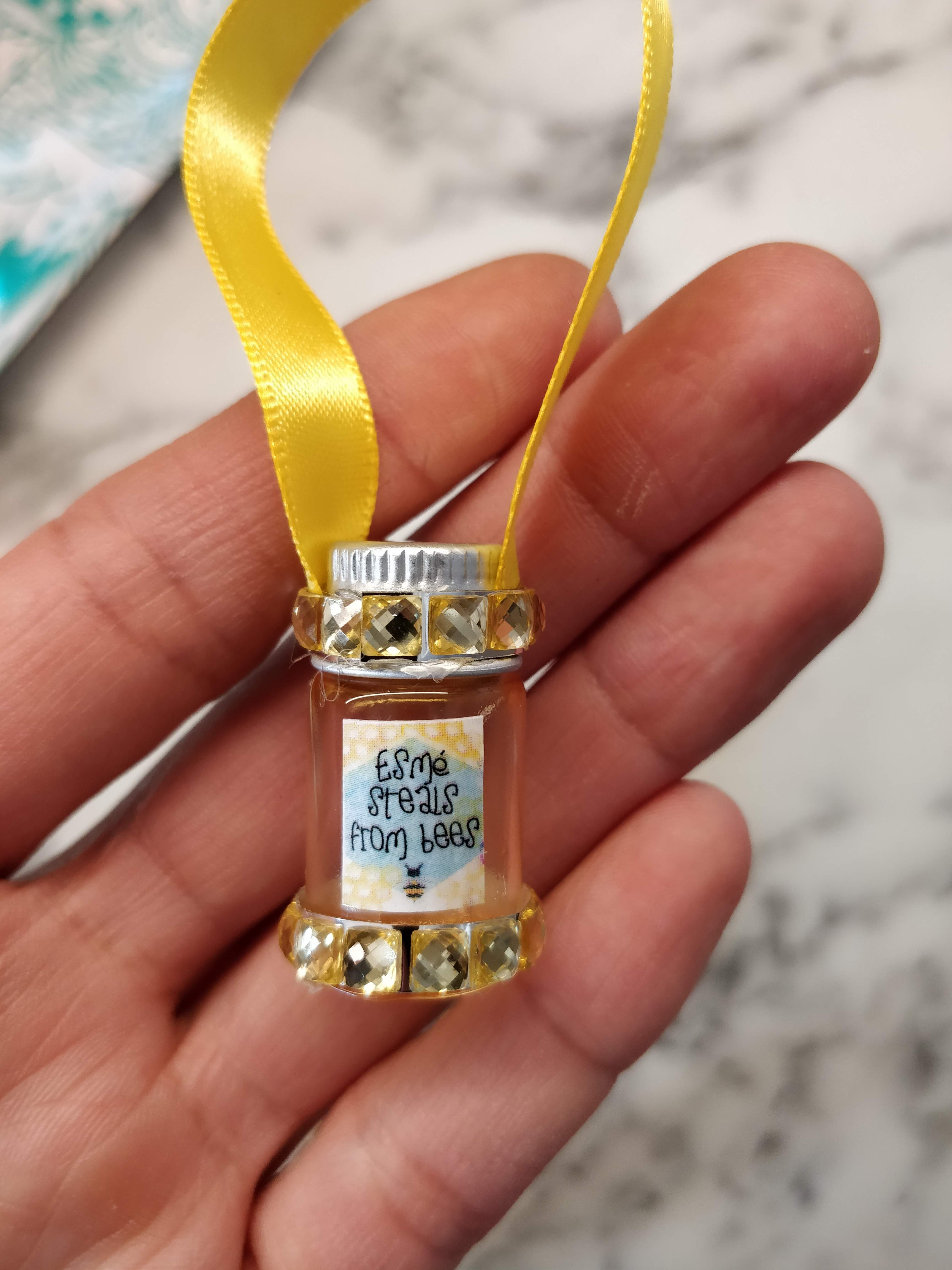 Packaging – No Ordinary Notes